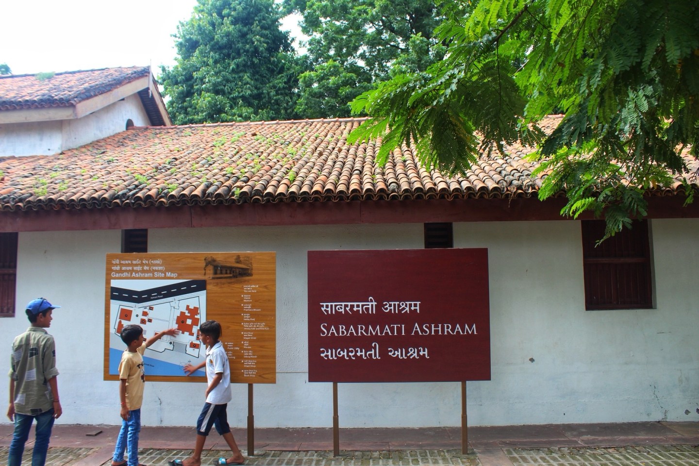 Sabarmati Ashram: The Place where Gandhi Ji Feels Alive – Pragmatic's ...